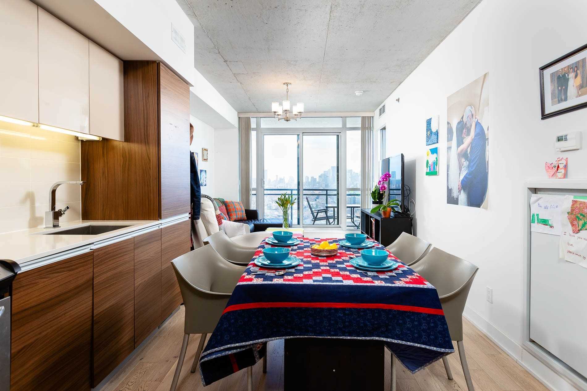 John 2 | Welcome to Urbanlife Realty Inc.