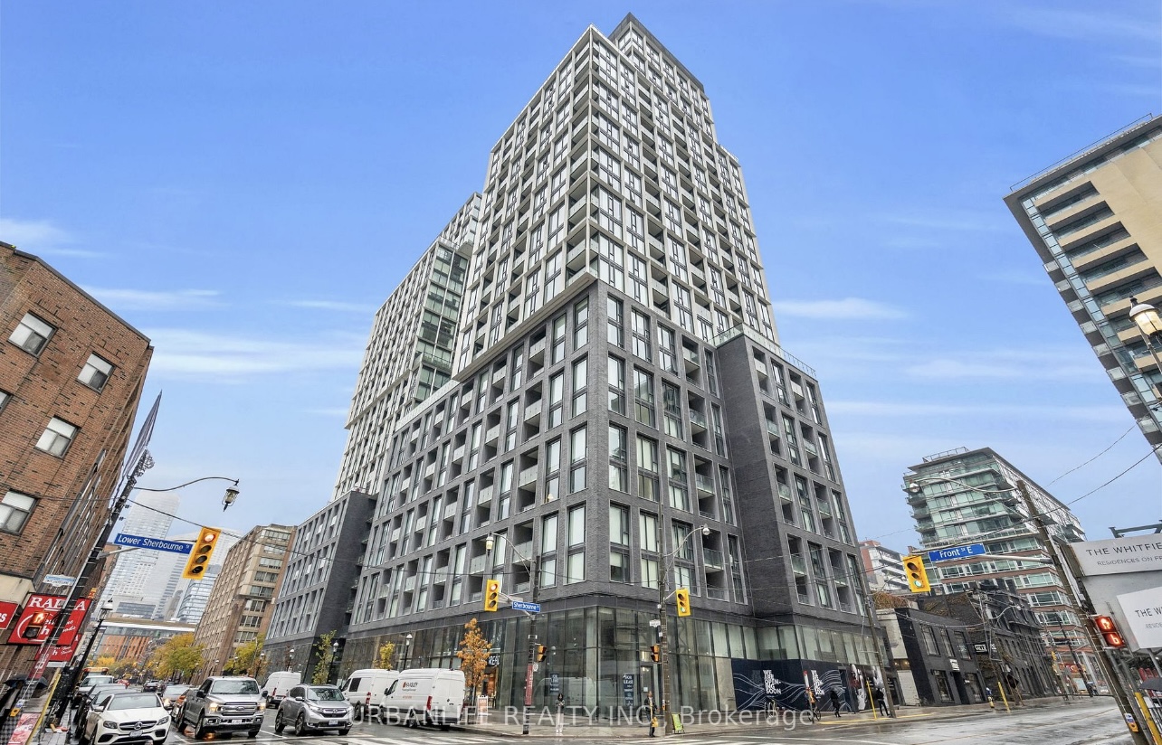 1404 – 158 Front St East, Toronto | Welcome to Urbanlife Realty Inc.